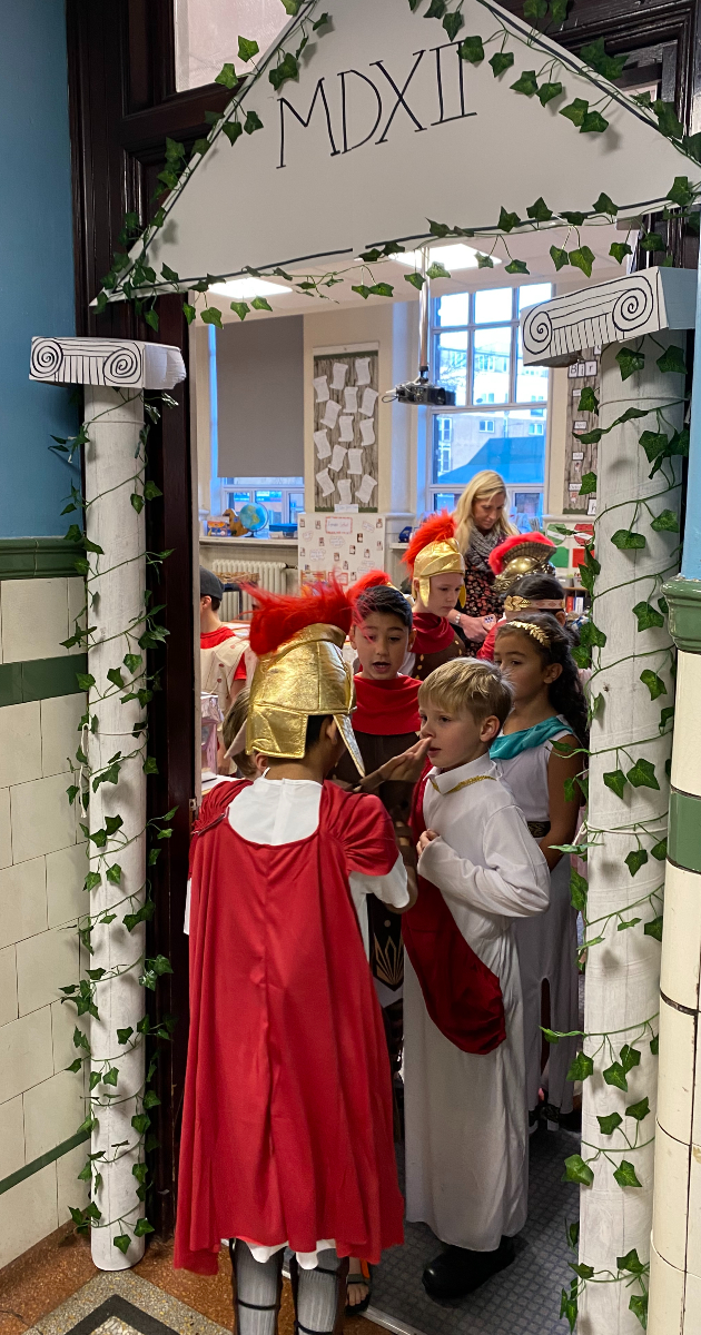 P3 Roman Show - Hutchesons' Grammar School